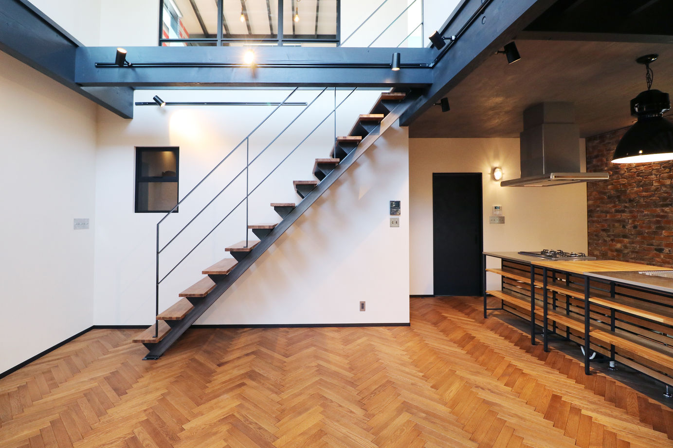 【SUUMO】 【加賀市H様邸/アメリカンビンテージ/小屋】ZERO-CUBE WAREHOUSE - 伊地知組 の建築実例詳細 | 注文住宅