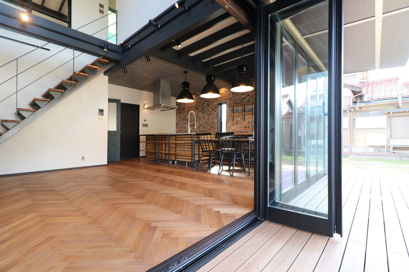 【SUUMO】 【加賀市H様邸/アメリカンビンテージ/小屋】ZERO-CUBE WAREHOUSE - 伊地知組 の建築実例詳細 | 注文住宅