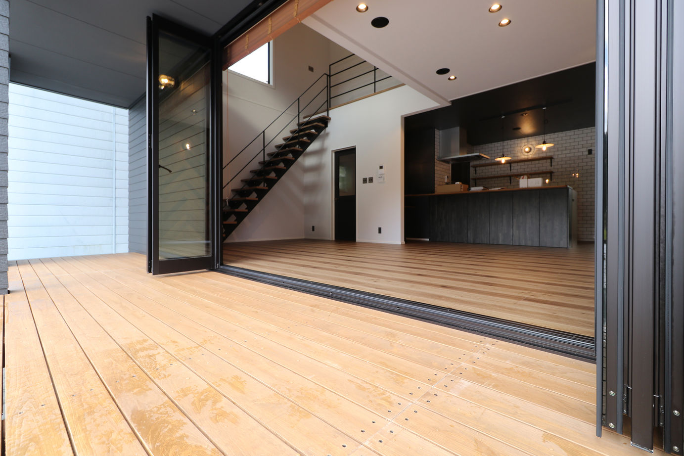 【SUUMO】 【カリフォルニア/サーファーズハウス/ウッドデッキ】ZERO-CUBE MALIBU - 伊地知組 の建築実例詳細 | 注文住宅