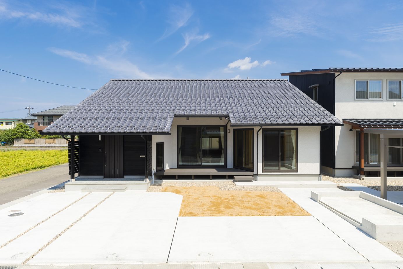 【SUUMO】 【2LDK+小屋裏】光と風が巡る、心から安らげる平屋造りの住まい - ハウジングサービス の建築実例詳細 | 注文住宅