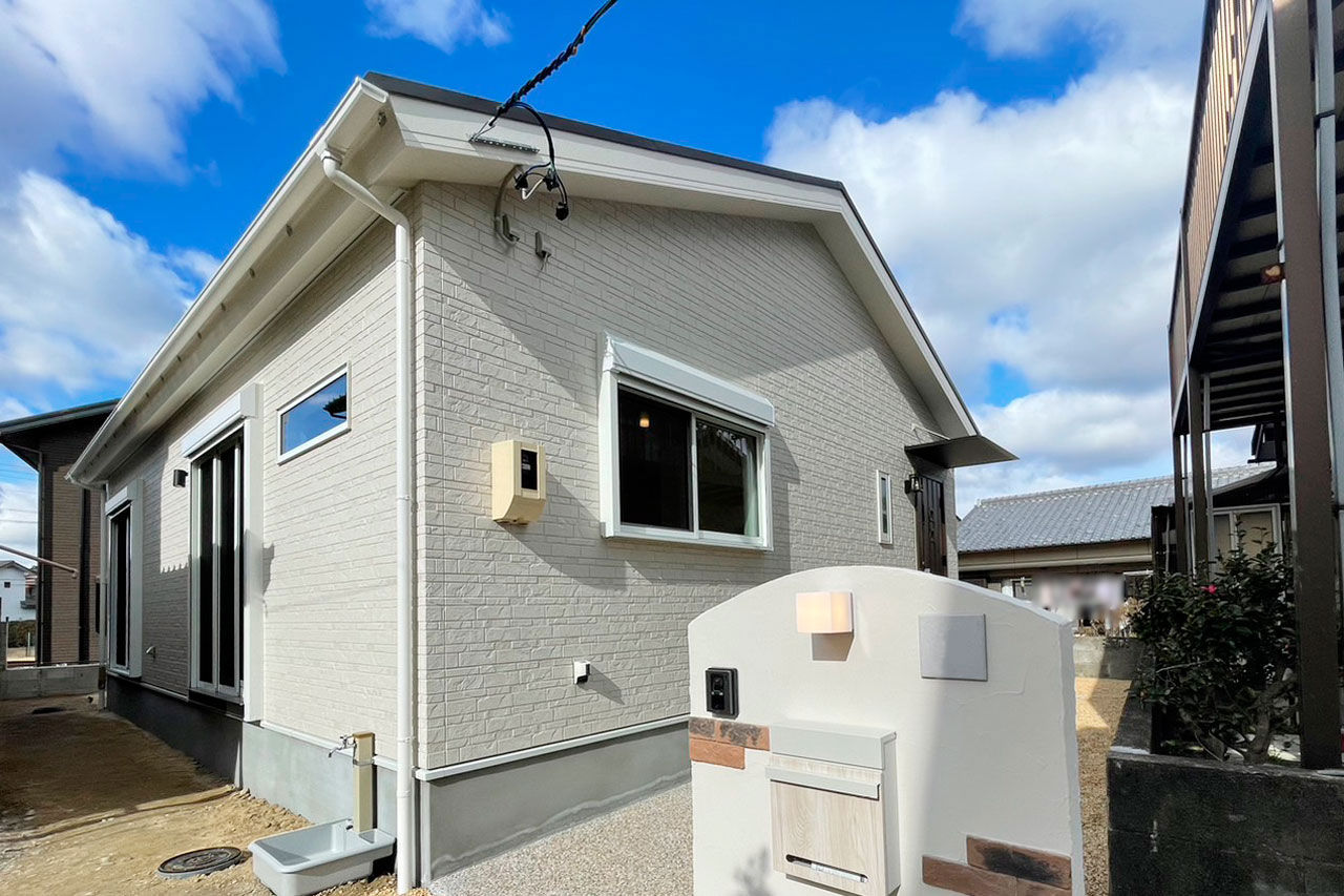 【SUUMO】 【1000万円台×21坪×バリアフリー×平屋｜間取り図あり】介護福祉士スタッフの発想が光るナチュラルな平屋 - のこのこのいえ の建築実例詳細 | 注文住宅