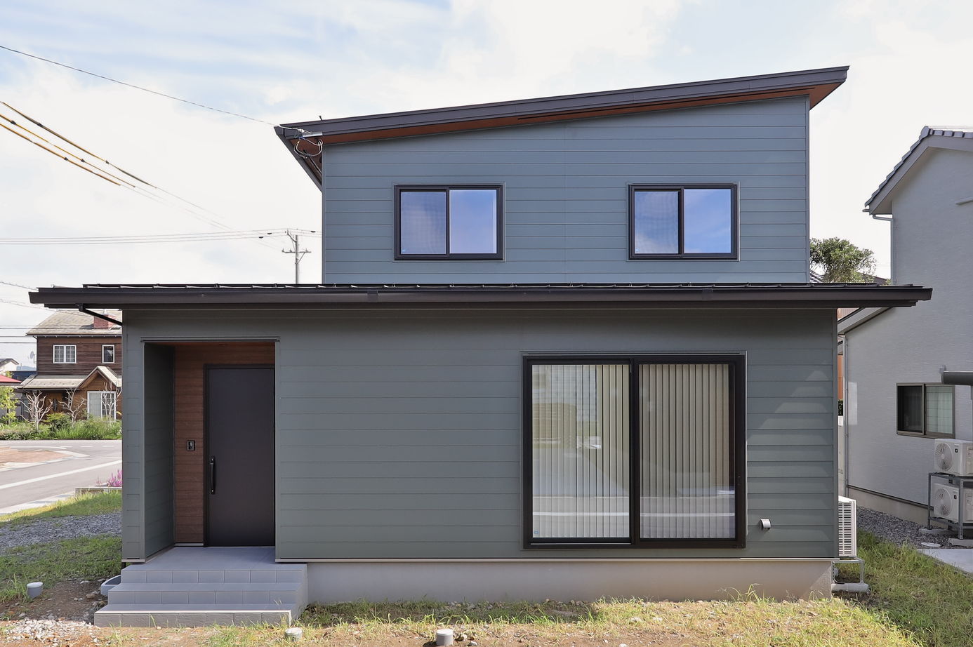 【SUUMO】 【富山市/3LDK/36坪/家事楽動線】毎日の生活が楽しくなるお家 - タカノホーム 富山第一展示場の建築実例詳細 | 注文住宅