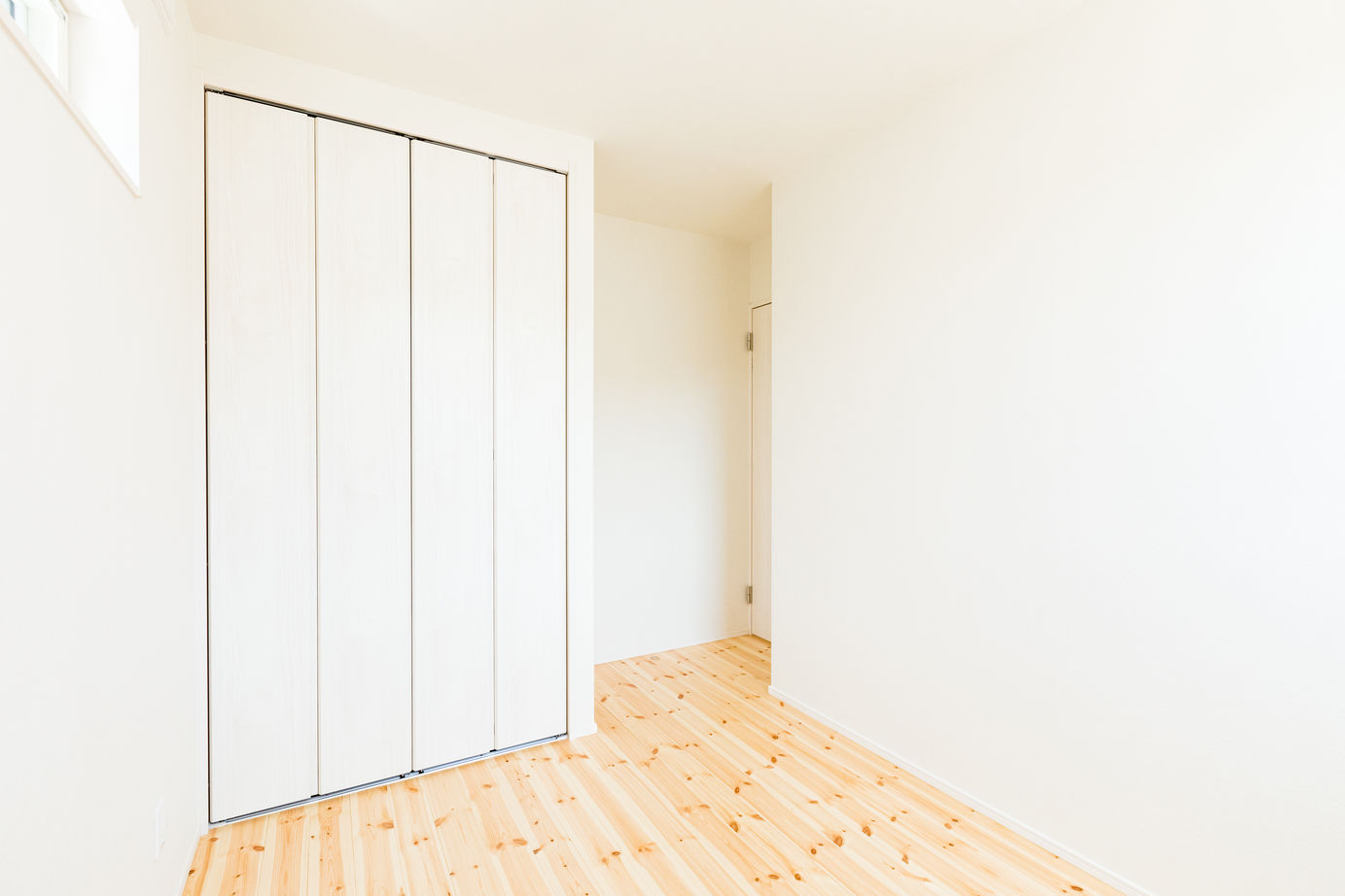 【SUUMO】 【金沢市/4LDK/30坪/収納豊富で快適な住まい】多層階で風と光が通る家 - タカノホーム 金沢南展示場の建築実例詳細 | 注文住宅