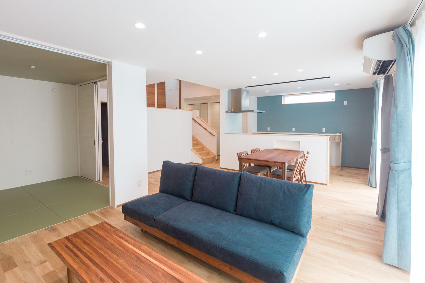 【SUUMO】 【能美市/5LDK/44坪/毎日木の香りや温もりに包まれる】ゆったりと時が流れる家 - タカノホーム 金沢南展示場の建築実例詳細 | 注文住宅