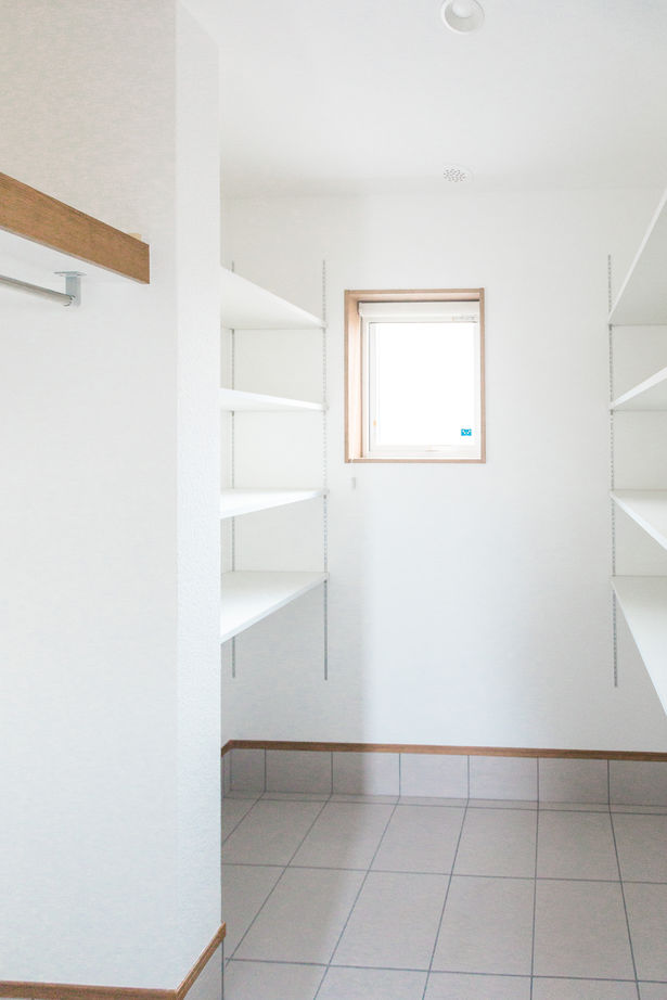 【SUUMO】 【能美市/5LDK/44坪/毎日木の香りや温もりに包まれる】ゆったりと時が流れる家 - タカノホーム 金沢南展示場の建築実例詳細 | 注文住宅