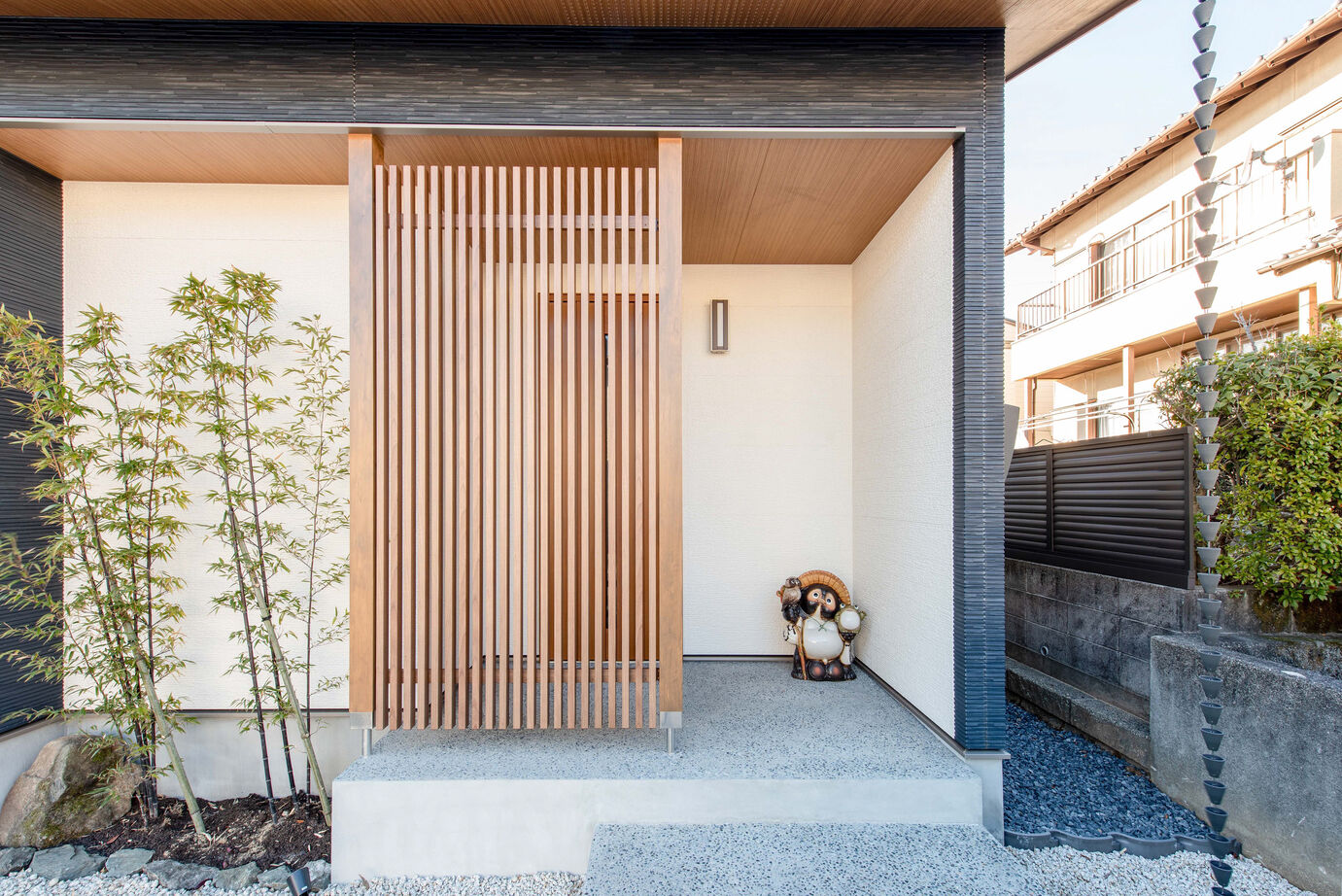 【SUUMO】 40代夫婦の、洗練された「和」と「モダン」の心地よい融和 - エルフィン の建築実例詳細 | 注文住宅