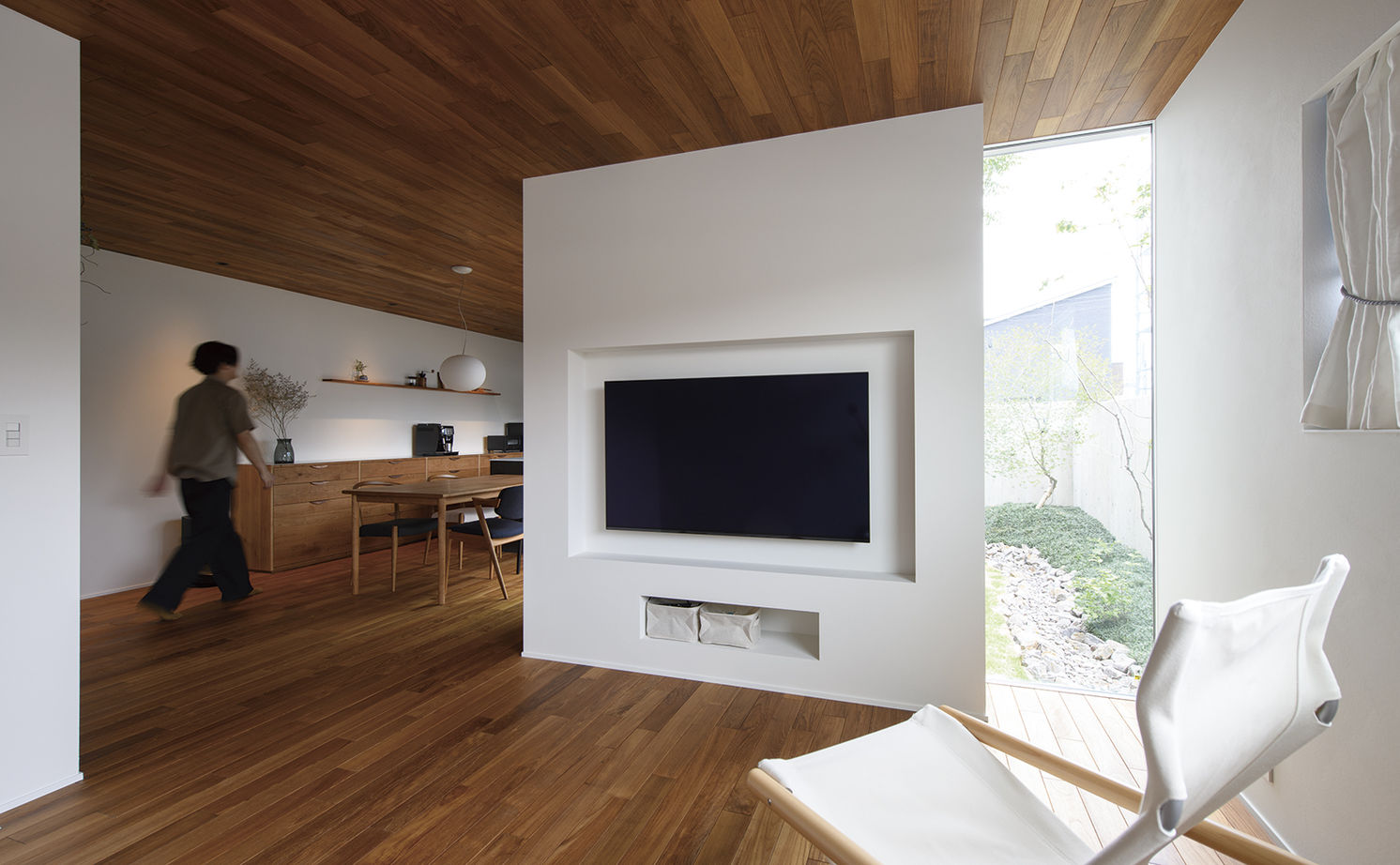 【SUUMO】 【2400万円台/34坪台】中庭、塗り壁、造作家具・建具、無垢床＆天井で創る本格的和モダンの非日常空間 - アールギャラリー(アールプランナー) ARR PLANNER ...