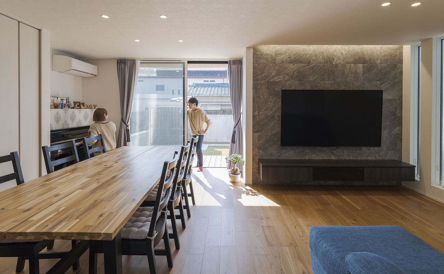 【SUUMO】 【3000万円台/43坪台/間取り有】吹抜けのタテ使いでスキップフロア＆ピットリビングを実現。屋上庭園も注目 - アールギャラリー(アールプランナー) DESIGN ...