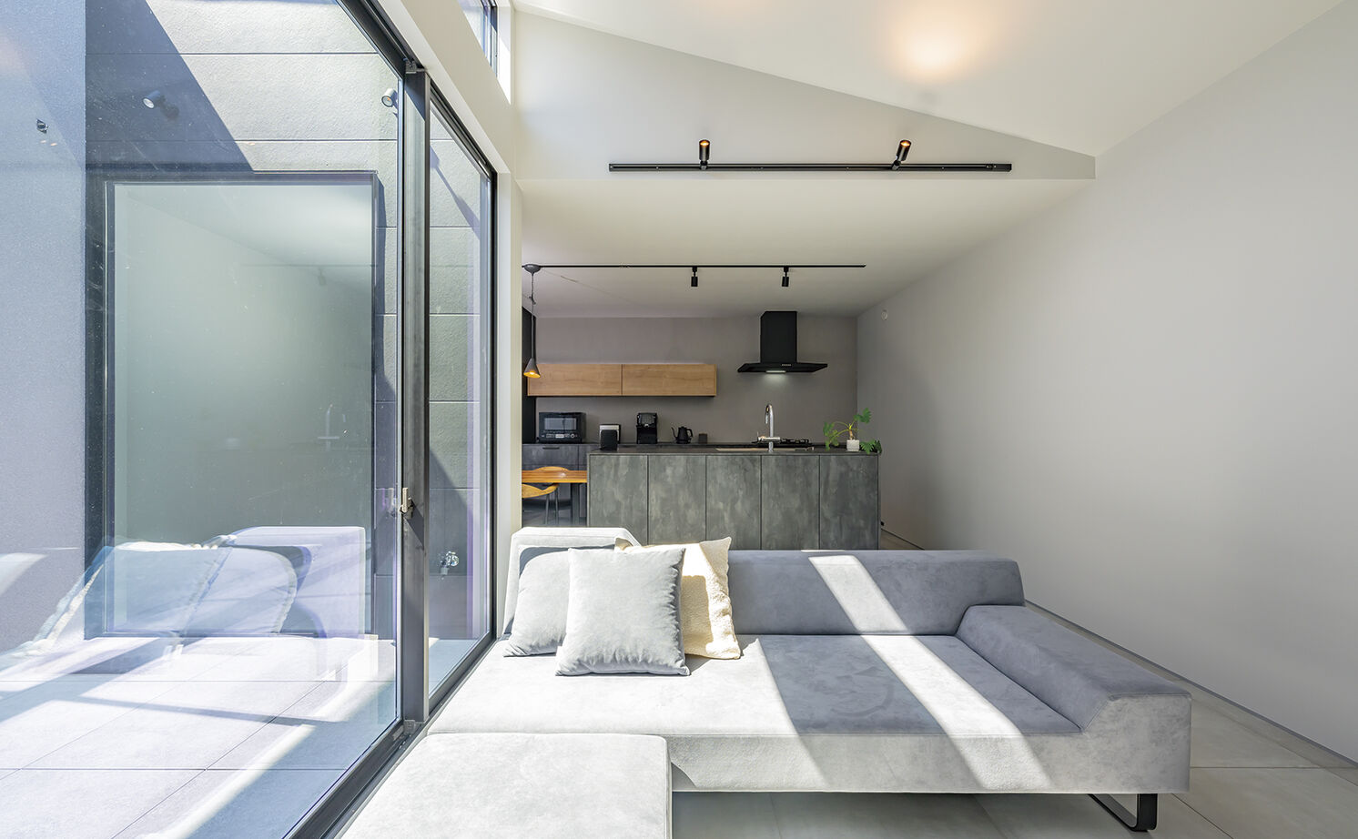 【SUUMO】 【3000万円台/36坪台/間取り有】ビルトインガレージ×2階LDK。家族とつながり、趣味と暮らす - アールギャラリー(アールプランナー) 新宿ショールームの建築実例詳細 ...