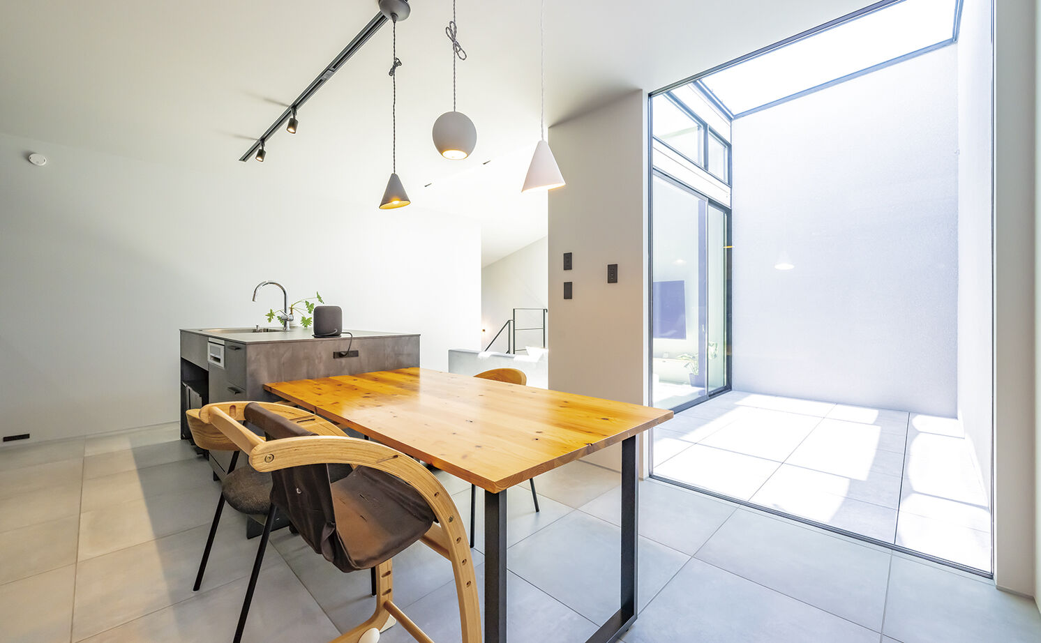 【SUUMO】 【3000万円台/30坪台/2階建て/2LDK/間取り図】ビルトインガレージ×2階LDK。家族とつながり、趣味と暮らす - アールギャラリー(アールプランナー) 新宿 ...