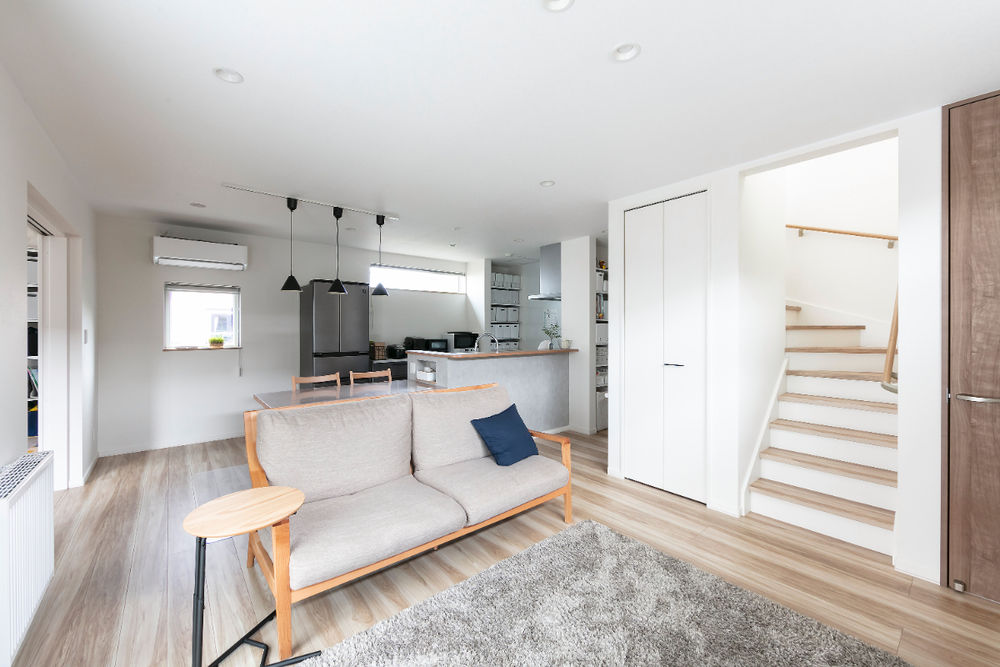 【SUUMO】 【江別市/4LDK/32坪/間取り図有り/2000万円台】「モノの住所」を決める。収納に対する意識を変えた家づくり - 大進ホーム の建築実例詳細 | 注文住宅