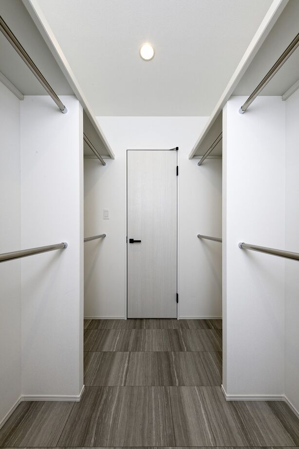 【SUUMO】 【建築家／大阪府枚方市／2100万円台／約33坪】中庭を囲む動線で快適性を追求する家 - IDEAL HOME（カスタムホーム） の建築実例詳細 | 注文住宅