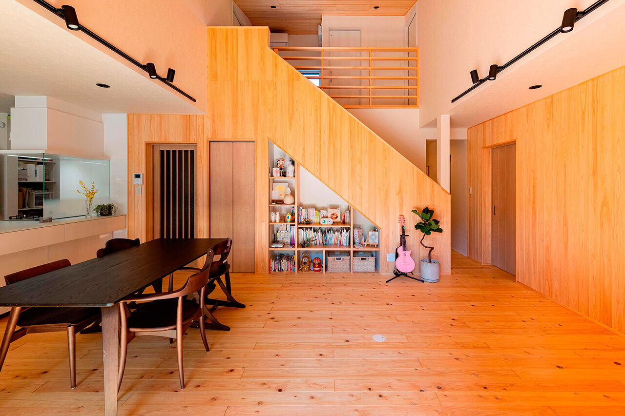 【SUUMO】 【瀬戸市｜30坪台】ヒノキが香る吹抜リビングと平屋的な間取りが 高気密・高断熱な【ECOボード】の家 - CASA LABO（カーサラボ） by ショーナン・ホーム 守山 ...