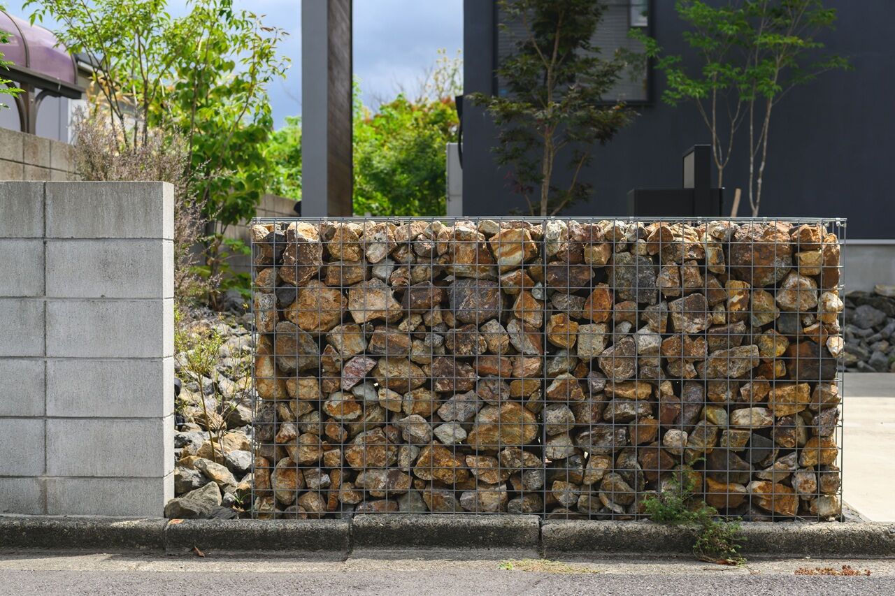 【SUUMO】 【31坪/中2階/吹抜け】遊び心あふれるスキップフロアリビングのある住まい - バウハウスデザイン 仲町台ショールームの建築実例詳細 | 注文住宅