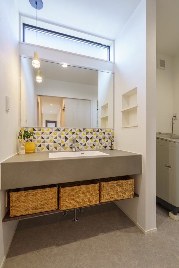 【SUUMO】 【平屋/26坪/2LDK】使いやすく2人の好みをそれぞれ叶えた家 - ZEH基準・炭の家 よかタウン 糟屋営業所の建築実例詳細 | 注文住宅