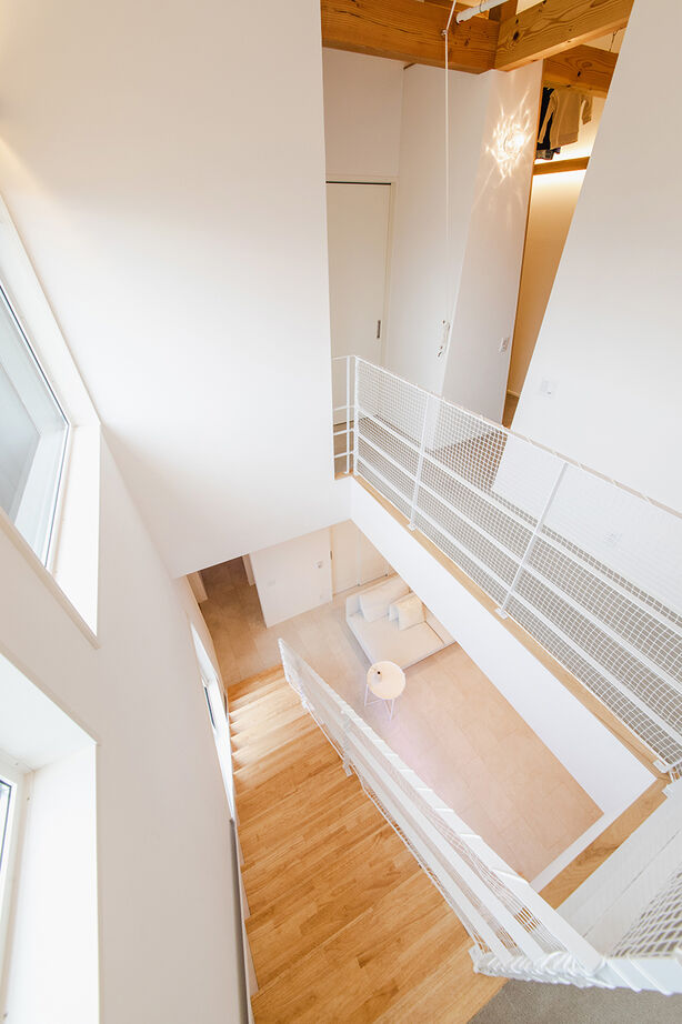 【SUUMO】 【32.8坪/ホテルライク】水回りは2階に、1階は広々と。「まるで5つ星ホテルのような居心地がいい家です！」 - 暮るみ（くるみ） の建築実例詳細 | 注文住宅