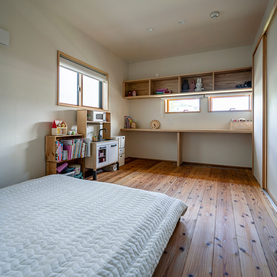 【SUUMO】 【ZEH住宅/40.2坪/平屋/間取り図あり/店舗併用】26.9坪の平屋（居住空間）と、こだわりデザインのお店！ - エコワークス 福岡オフィスの建築実例詳細 | 注文住宅