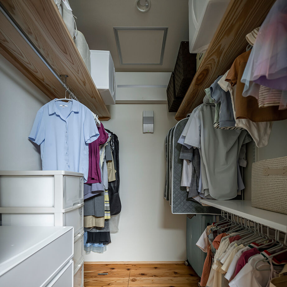 【SUUMO】 【ZEH住宅/47.7坪/平屋/間取り図あり】ストレスフリーな8の字動線。インナーガレージのある家 - エコワークス 福岡オフィスの建築実例詳細 | 注文住宅