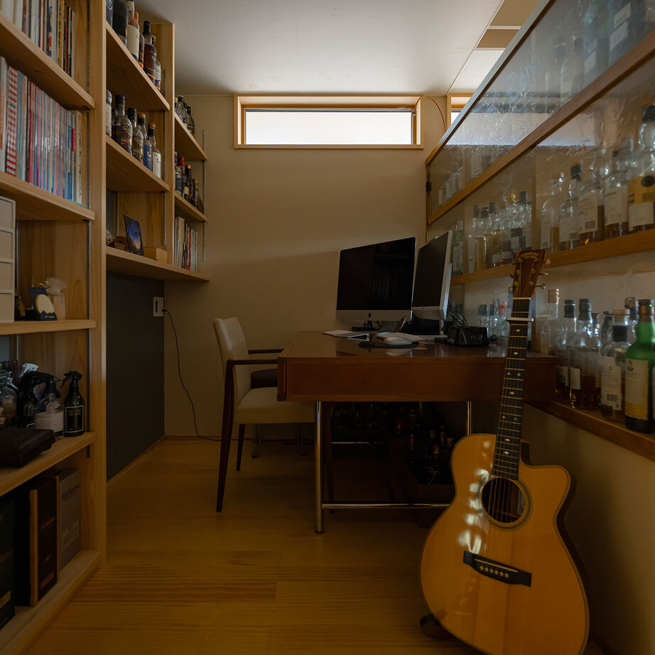 【SUUMO】 【ZEH住宅/46坪/平屋/間取り図あり】茶室やバー、ホームシアターなど、趣味を楽しむ和モダン邸宅 - エコワークス 福岡オフィスの建築実例詳細 | 注文住宅