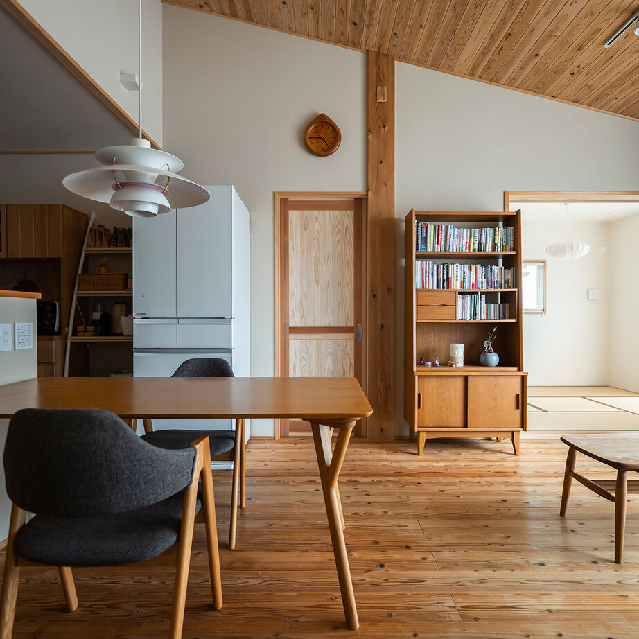 【SUUMO】 【ZEH住宅/33.5坪/平屋/間取り図あり/店舗併用】店舗と住居のいいとこ取りで、ずっと暮らしやすい家を実現 - エコワークス 福岡オフィスの建築実例詳細 | 注文住宅