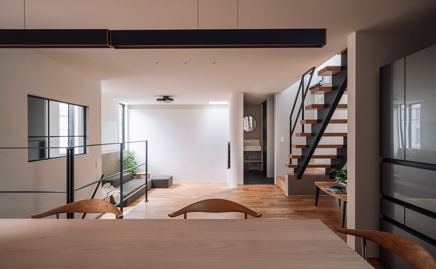 【SUUMO】 【4000万円～/38坪/ルーフデッキ】3階建てならではの屋上の開放感やバルコニーの心地よさを存分に愉しむ家 - スタジオカーサ 一級建築士事務所 本社の建築実例詳細 | 注文住宅