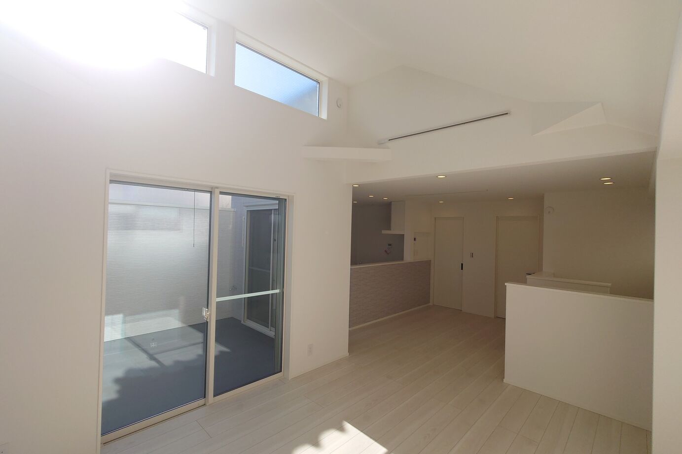 【SUUMO】 【3LDK+ビルトインガレージ／勾配天井/間取り図有】デメリットを無くしメリットを生かした住まい - AZ-Ishihara の建築実例詳細 | 注文住宅