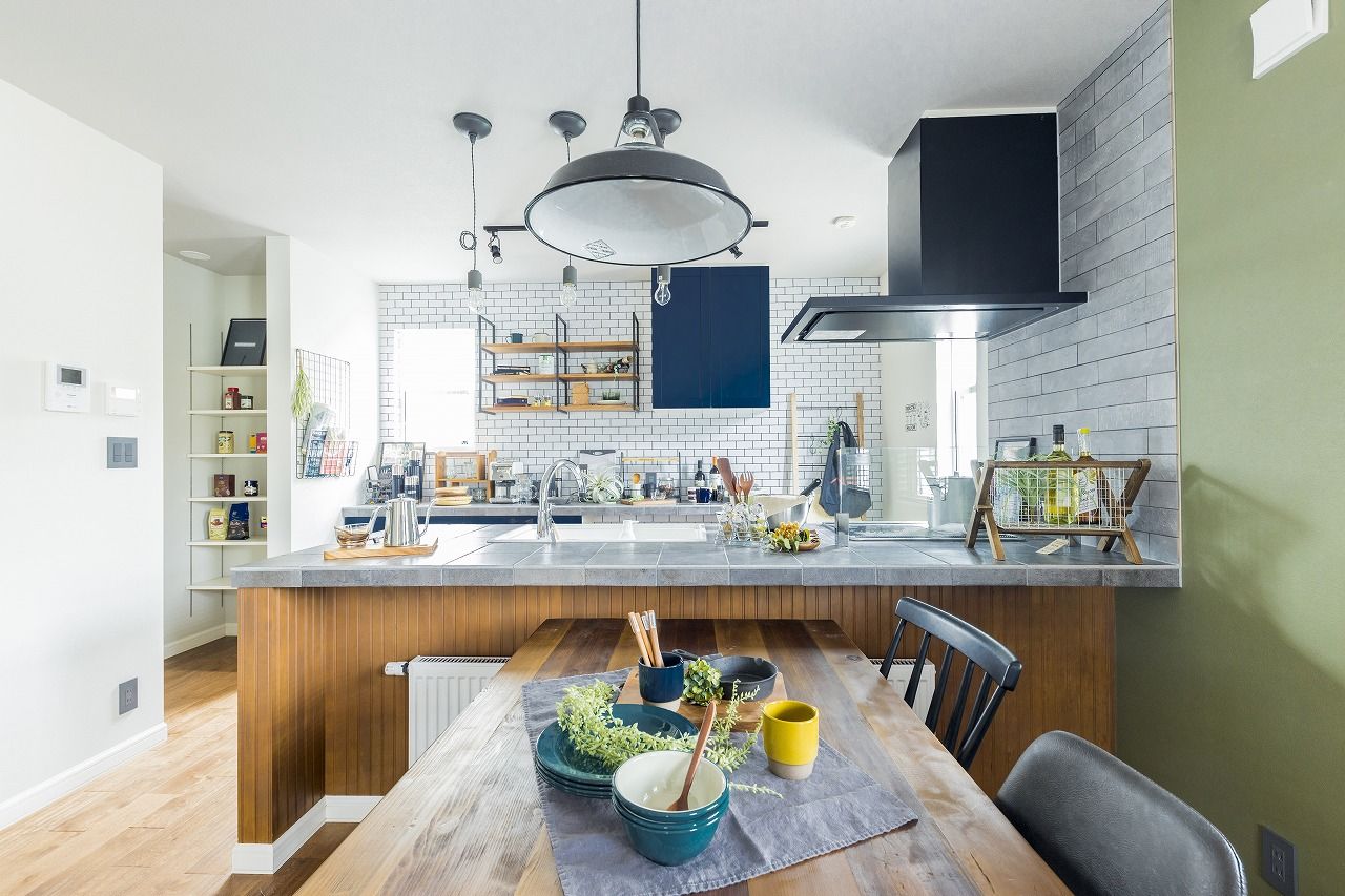 【SUUMO】 【2500～2999万円/3LDK/33.7坪】家事も在宅ワークも快適なカフェスタイルの家 - インターデコハウス新潟/エクセレントホーム の建築実例詳細 | 注文住宅