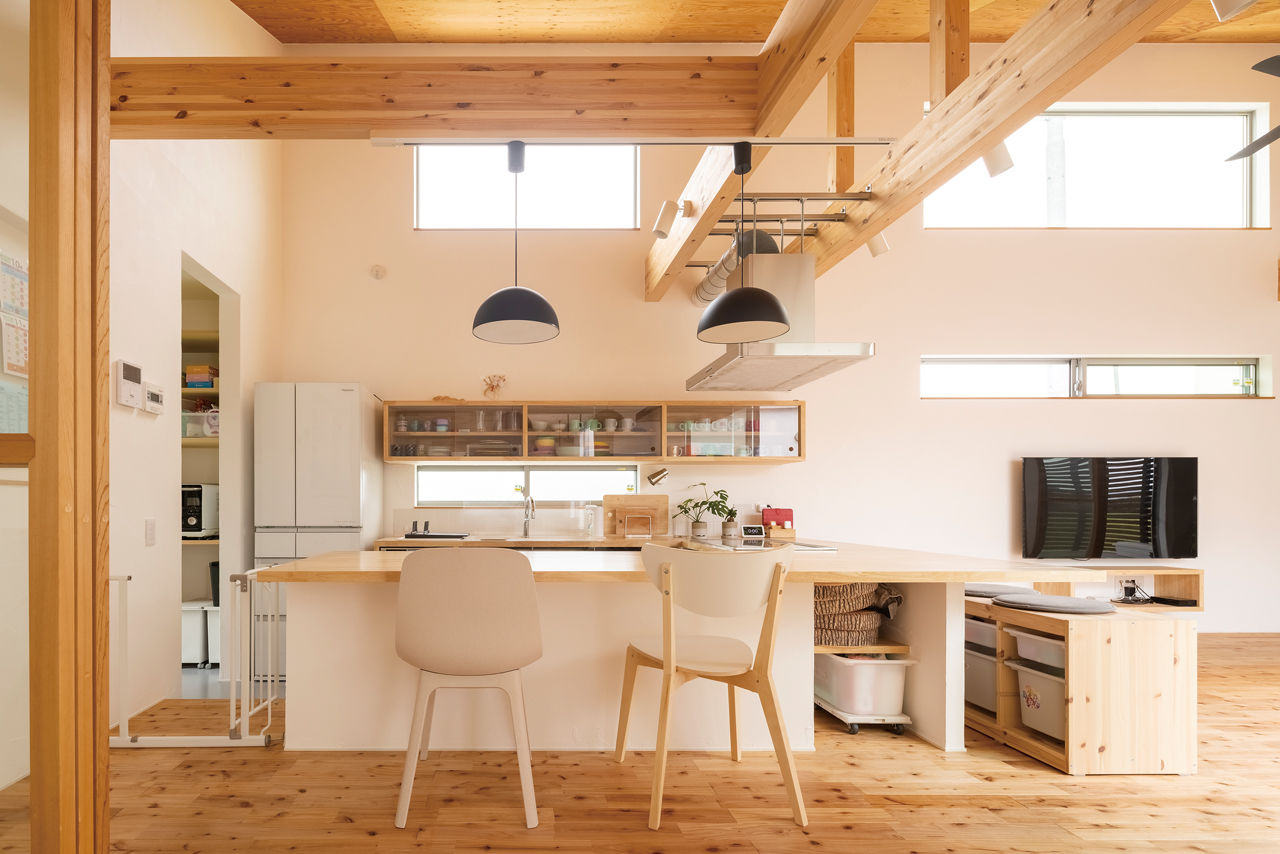 【SUUMO】 【平屋／中庭／土間／間取り有】LDKも水回りも、収納まで光と風が行き渡る。中庭とインナーテラスのある家 - ソラマド埼玉 の建築実例詳細 | 注文住宅