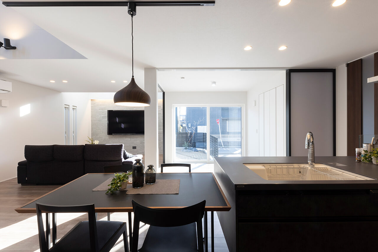 【SUUMO】 【3200万円台/40坪台/4LDK/家事ラク/収納】グランドピアノが主役！吹き抜けリビングのある家 - フェスティナ・レンテ の建築実例詳細 | 注文住宅