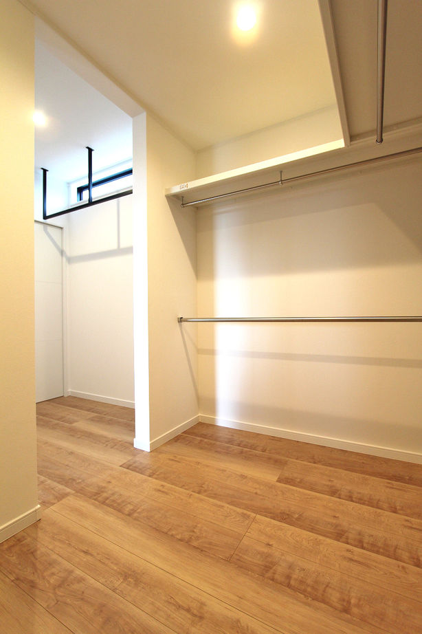 【SUUMO】 【3LDK/平屋/大容量収納/ウッドデッキ/敷地約90坪】グレー×ウッドの大人モダンハウス - 大成住宅 川越ハウジングギャラリーの建築実例詳細 | 注文住宅