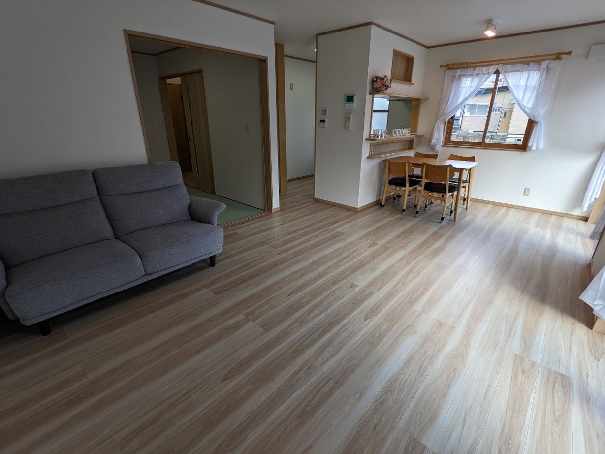 【SUUMO】 【1800万円台／空間を有効に利用した機能的な4LDK】約34坪の土地に、駐車場付のゆとりの住まいを実現 - タクミホーム の建築実例詳細 | 注文住宅