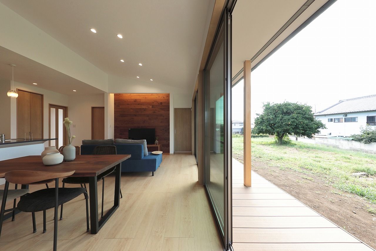 【SUUMO】 【本体価格2300万円/30坪/平屋】自然素材をたっぷりに使用。周囲の景観に溶け込むオシャレな平屋 - 平屋工房 やまホーム の建築実例詳細 | 注文住宅