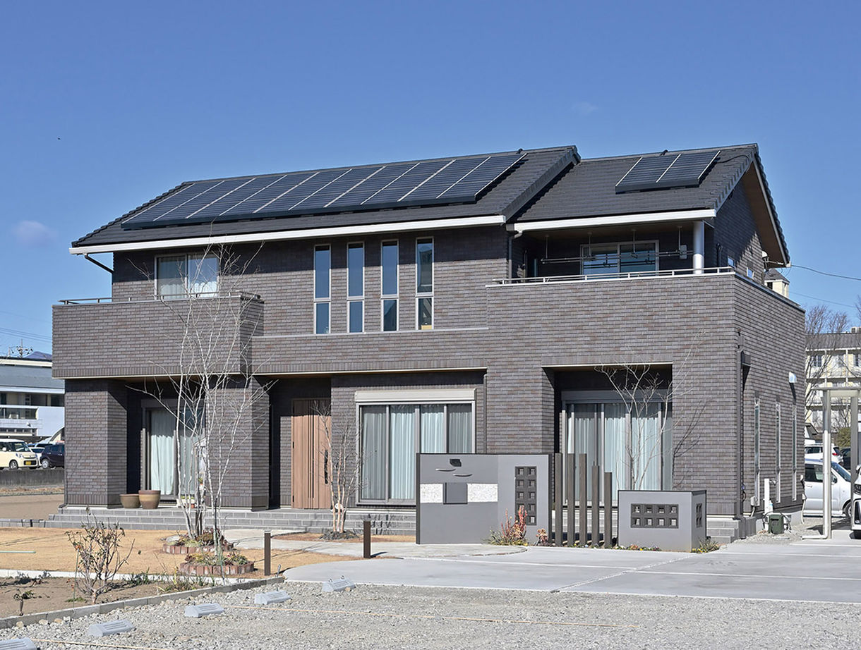 【SUUMO】 【4000万円台／二世帯／収納充実／家事動線／間取図有】世代間がふれあう、程よい距離感の二世帯住宅 - クレバリーホーム の建築実例詳細 | 注文住宅