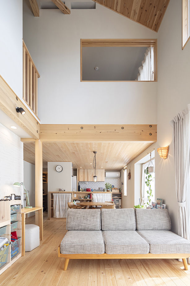 【SUUMO】 【2000万円～2499万円／狭小約29坪／吹抜／間取図有】コンパクトで心地よい。自然素材に包まれた家 - カツマタ＜一級建築士事務所＞ 本社の建築実例詳細 | 注文住宅