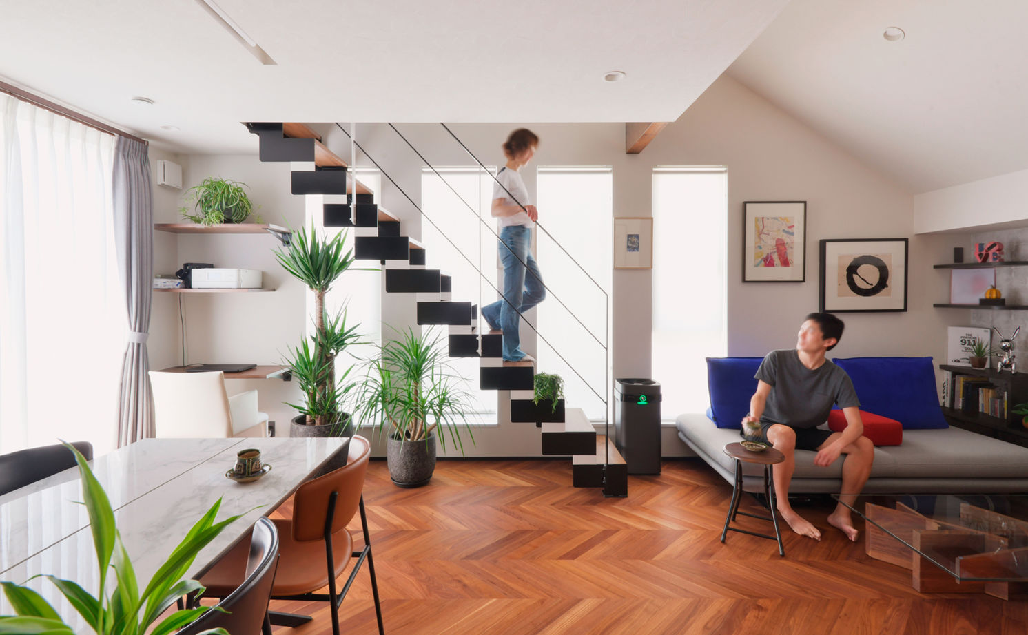 【SUUMO】 【32.1坪/間取り図あり】趣味人におすすめ！「好き」を凝縮したビルトインガレージ。たっぷりの収納も完備 - TAINN DESIGN 一級建築士事務所 の建築実例詳細 | 注文住宅