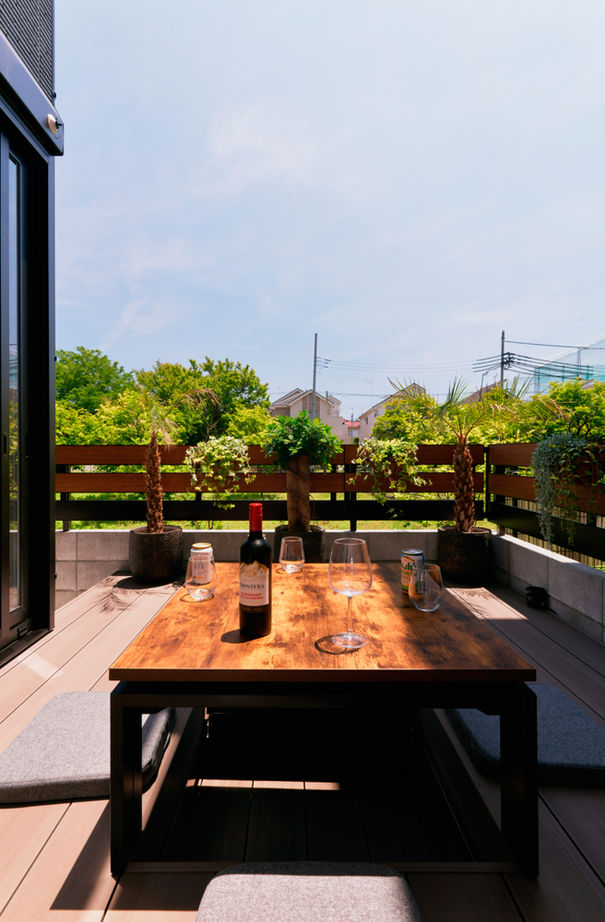 【SUUMO】 【32.1坪/間取り図あり】趣味人におすすめ！「好き」を凝縮したビルトインガレージ。たっぷりの収納も完備 - TAINN DESIGN 一級建築士事務所 の建築実例詳細 | 注文住宅