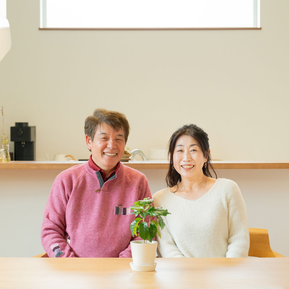 【SUUMO】 【2300万円台／UA値0.25／C値0.1／耐震等級3】平屋＋ガレージ付住宅で床下エアコンの快適な高性能住宅 - スローライフ住宅設計 の建築実例詳細 | 注文住宅