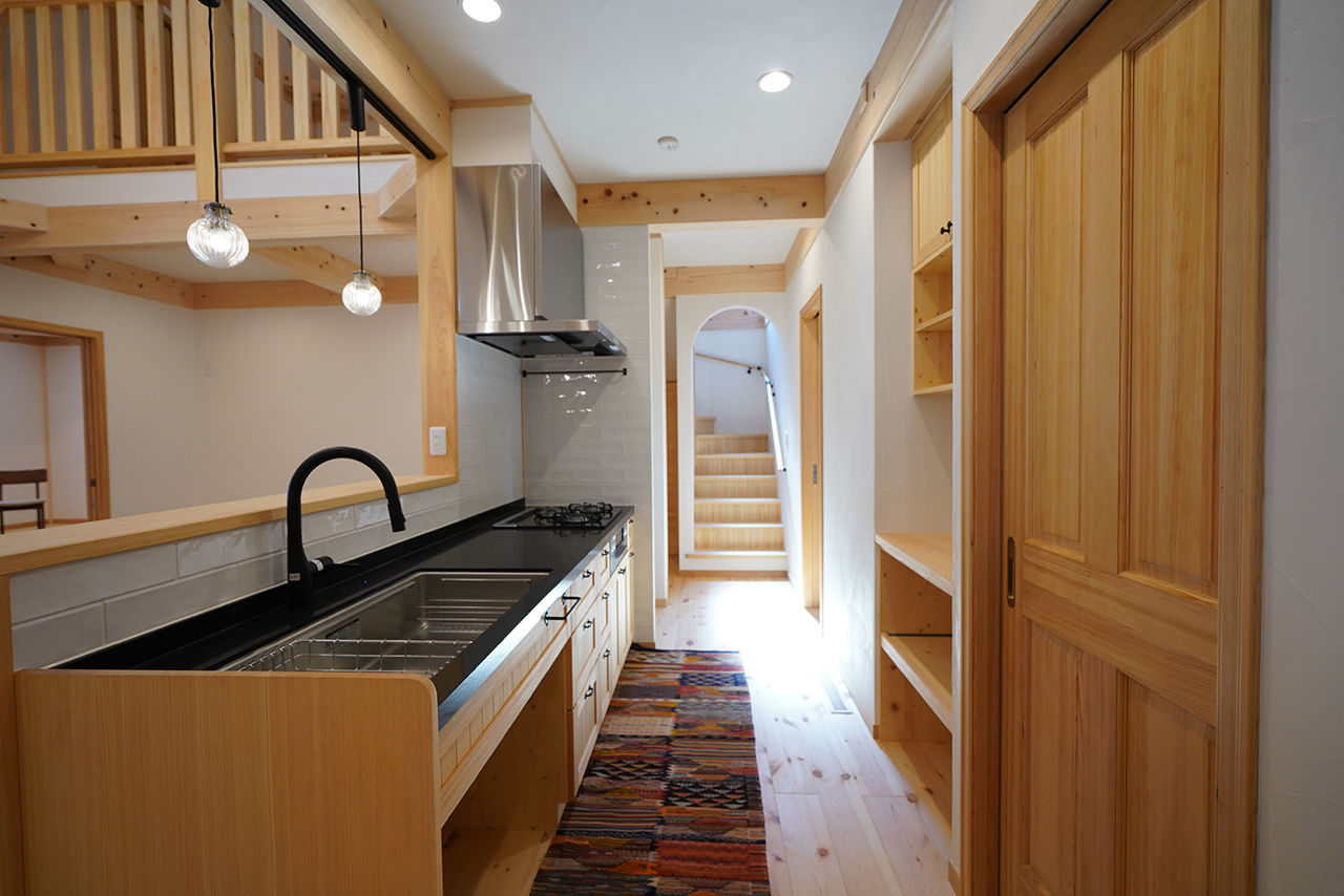 【SUUMO】 【延床49坪／土地99坪】理想を叶えたゆとりのある間取り/ピアノの音色が心地よく響く天然乾燥檜の家 - Roots工務店 国産100%,あなただけの暮らし の建築実例詳細 | 注文住宅