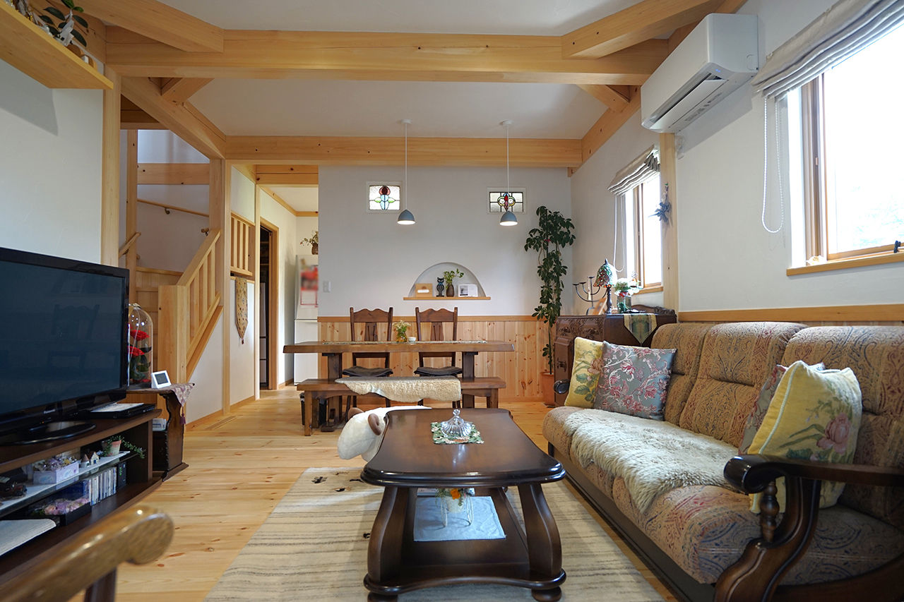 【SUUMO】 【2000万円台/延床37坪/土地59坪】英国製ヴィンテージ家具/独立キッチン/ウッドデッキとガーデニング - Roots工務店 の建築実例詳細 | 注文住宅