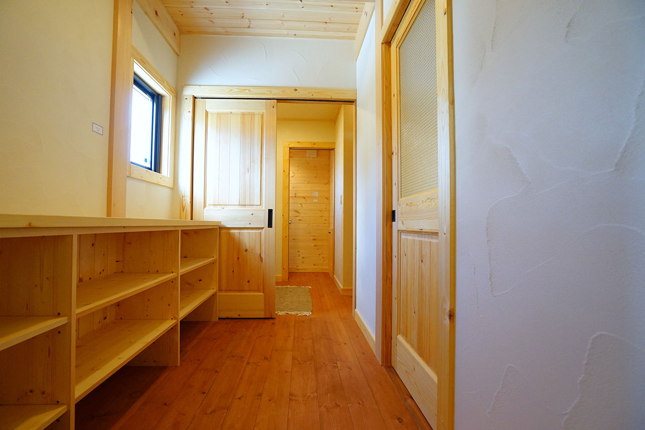 【SUUMO】 【2000万円台/延床35坪/土地91坪】片流れとデッキ/雪遊びできる庭/アイランドキッチン/子育て/アウトドア - Roots工務店 の建築実例詳細 | 注文住宅