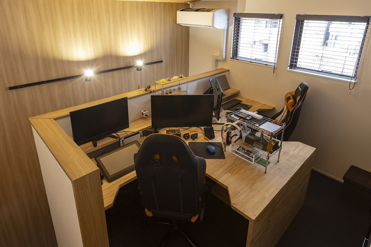 【SUUMO】 5000万円台×大津市×2世帯住宅｜工房、バイクガレージ、トレーニングジム…、おとなの遊び場がたっぷり！ - アートハウス の建築実例詳細 | 注文住宅