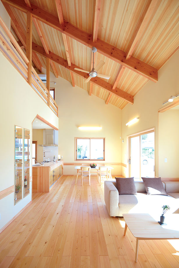 【SUUMO】 【甲府市/3000万円台/38坪/ZEH＋R/間取り図あり】一体感と開放空間。のびやかに過ごす平屋風2階建ての家 - 明和ホーム の建築実例詳細 | 注文住宅