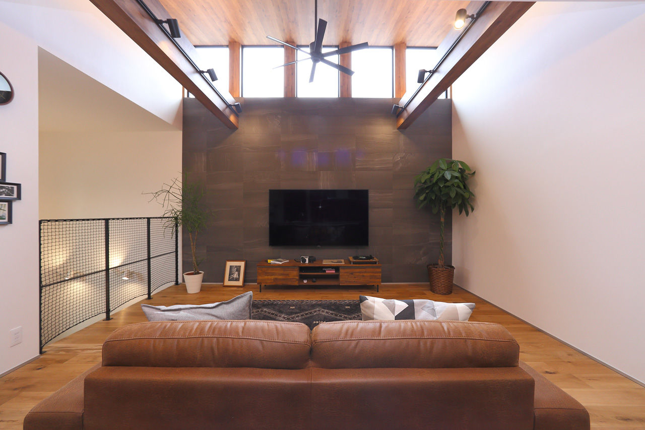 【SUUMO】 【2000万円台/約35坪/2階リビング/間取り図有】明るくて開放的な大空間。夏涼しく冬あったか！ - 新栄建設 パナソニックビルダーズグループ 本社の建築実例詳細 | 注文住宅