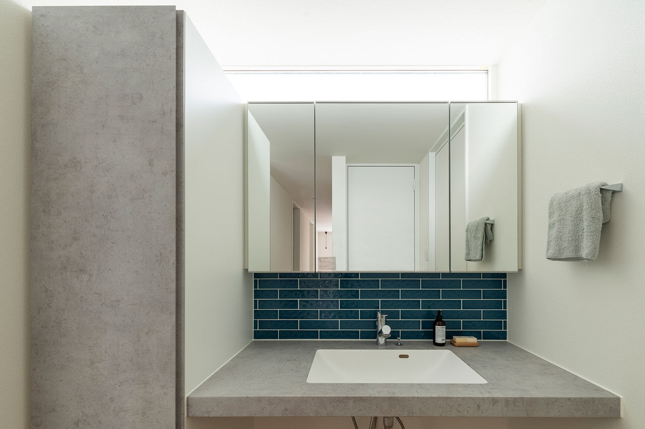 【SUUMO】 【25坪の平屋×敷地50坪】コンパクトな敷地で平屋の憧れを叶えた。オープンな間取りとタテの連窓で開放感！ - リグスタイルカンパニー の建築実例詳細 | 注文住宅