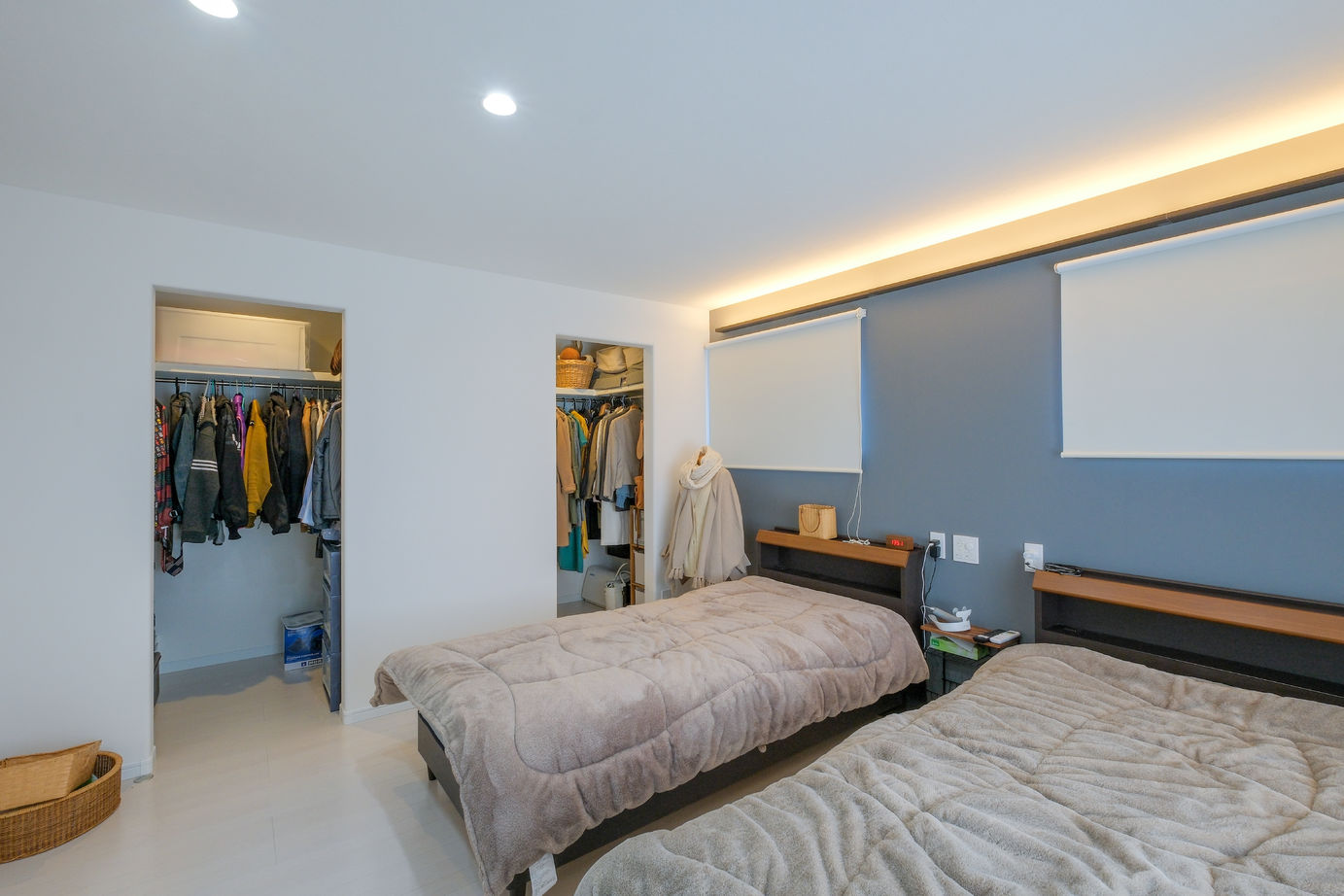 【SUUMO】 【6LDK/シック×ナチュラル/木の家】白い外観がさわやかなビルトインガレージのある家 - コスモホーム の建築実例詳細 | 注文住宅