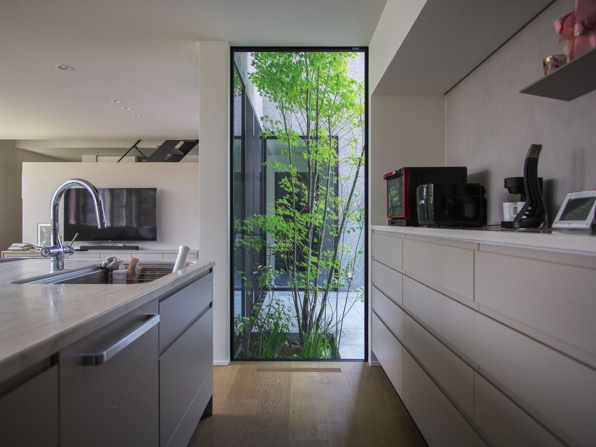 【SUUMO】 【3200万円台/中庭/40坪台】ラグジュアリーな空間を創造した『屏風の家』 - タイコーアーキテクト の建築実例詳細 | 注文住宅