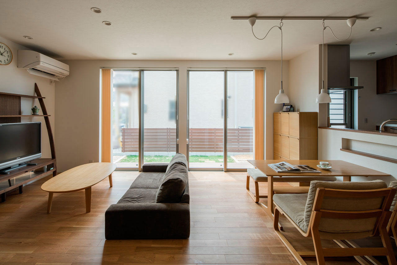 【SUUMO】 【1000万円台/30坪台/5LDK/土間収納/間取り図】何歳になっても似合う！シンプルモダンな家で子育てを満喫 - シンプル工務店 六条スタジオの建築実例詳細 | 注文住宅