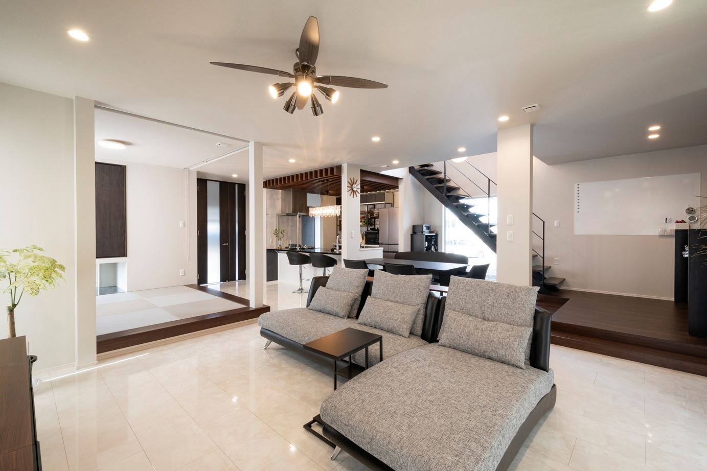 【SUUMO】 【3000万円台/164.79平米/間取り図有】信頼感が依頼の決め手。ホテルライクで上質な家 - タマホーム の建築実例詳細 | 注文住宅