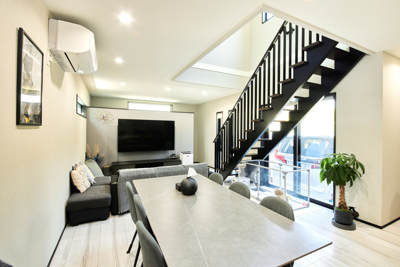 【SUUMO】 【2000万円台/125.35平米/間取り図有】モノトーンで品良くコーディネートした、いつもきれいを保てる家 - タマホーム の建築実例詳細 | 注文住宅