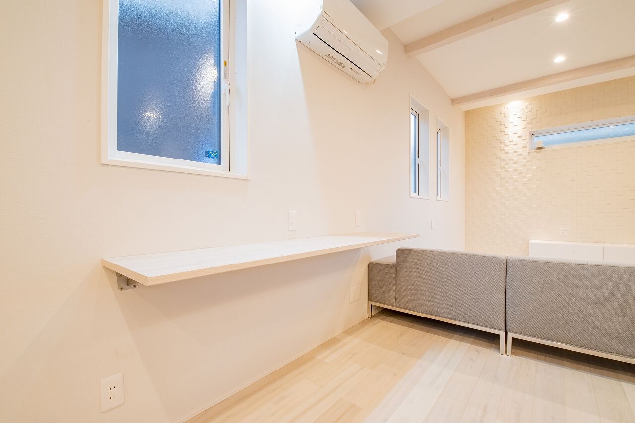 【SUUMO】 【2300万円/2階リビング/ガレージ】自然素材の心地よさ。人も愛犬も健やかに暮らす住まい - 宮本工務店 一級建築士事務所 の建築実例詳細 | 注文住宅